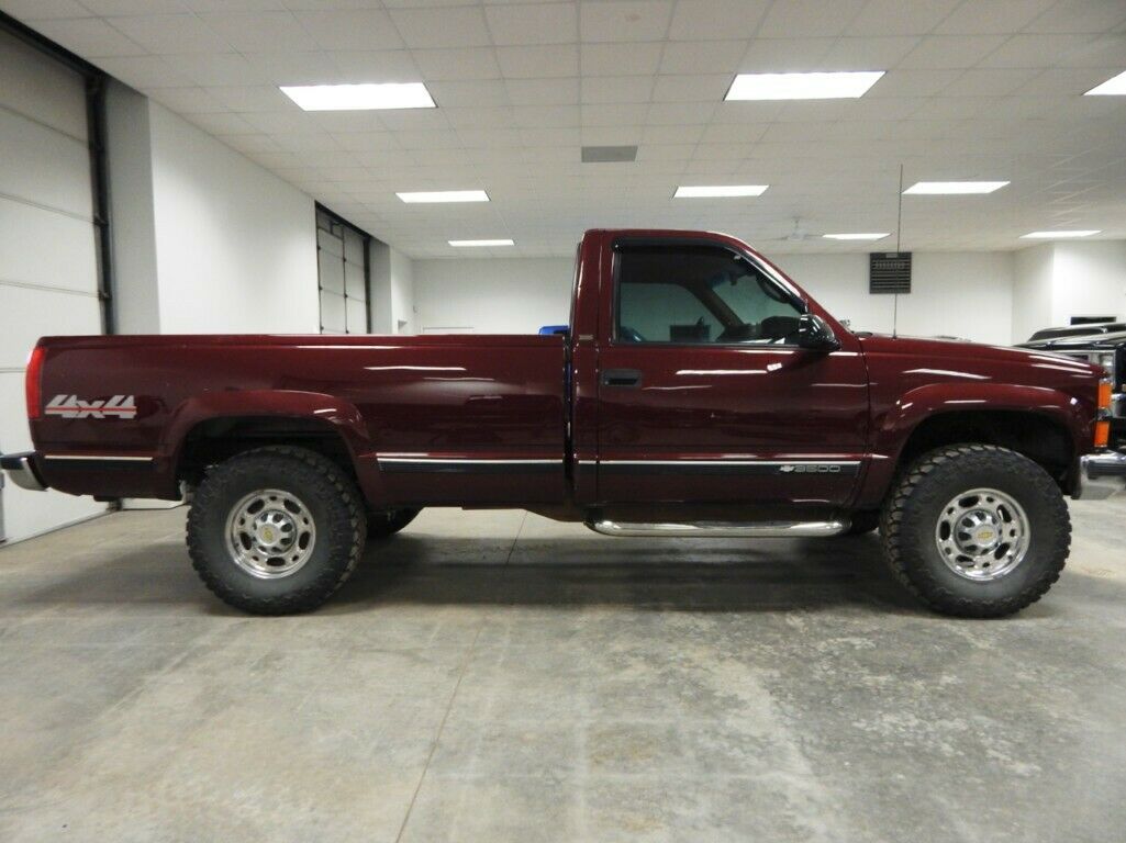 97-Chevrolet-C-K-Pickup-3500-Silverado-05 | The Toy Shed Trucks